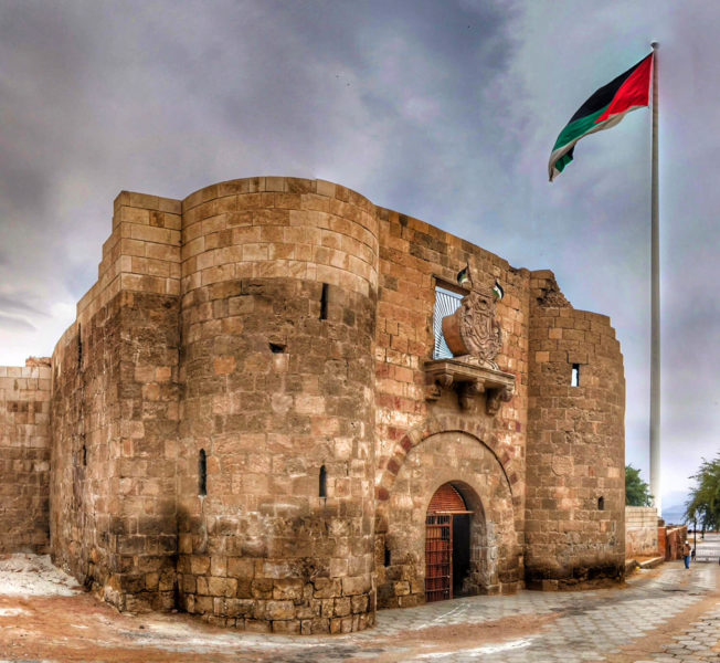 EasyJet, on vous emmène où ? Toutes les idées de One FM | Radio One FM